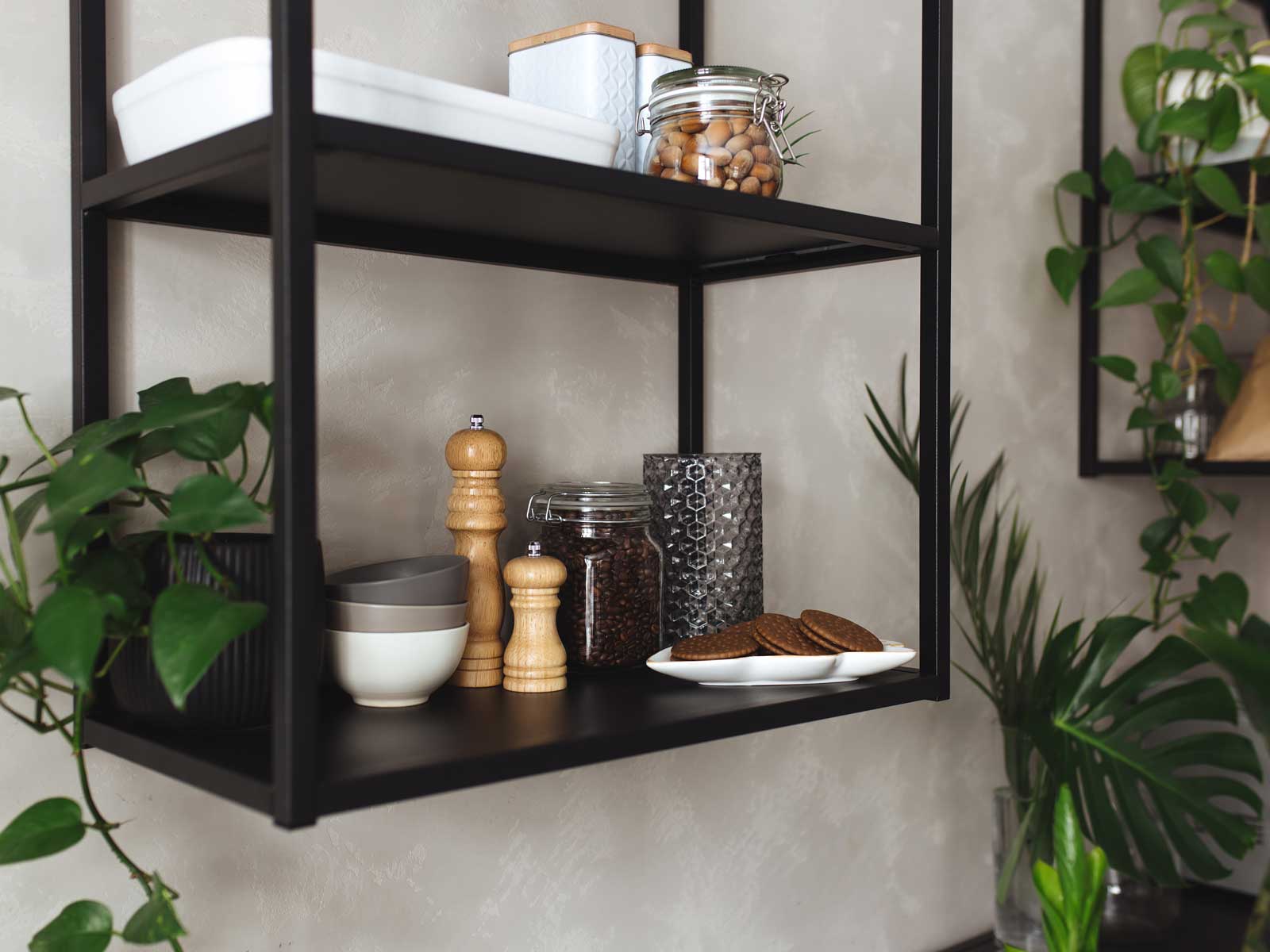 Smart Storage: How Khambatis' Solutions Adapt to Modern Living